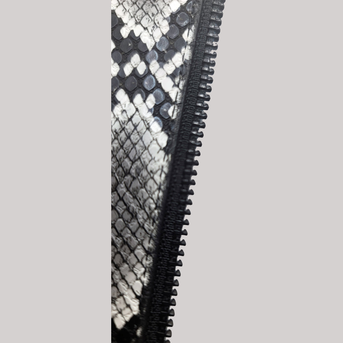 Reversible Metal Size 5 Zipper – Boot Band - The Boot Xpander